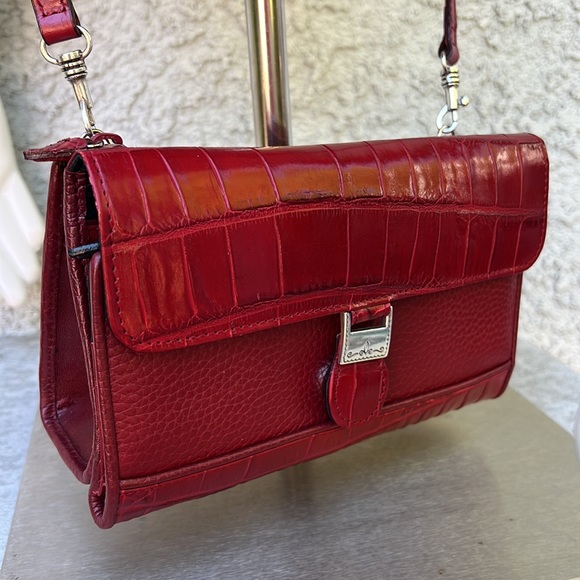 Roma | Bags | Roma Red Crocodile Pebbled Leather Crossbody Purse Wallet ...